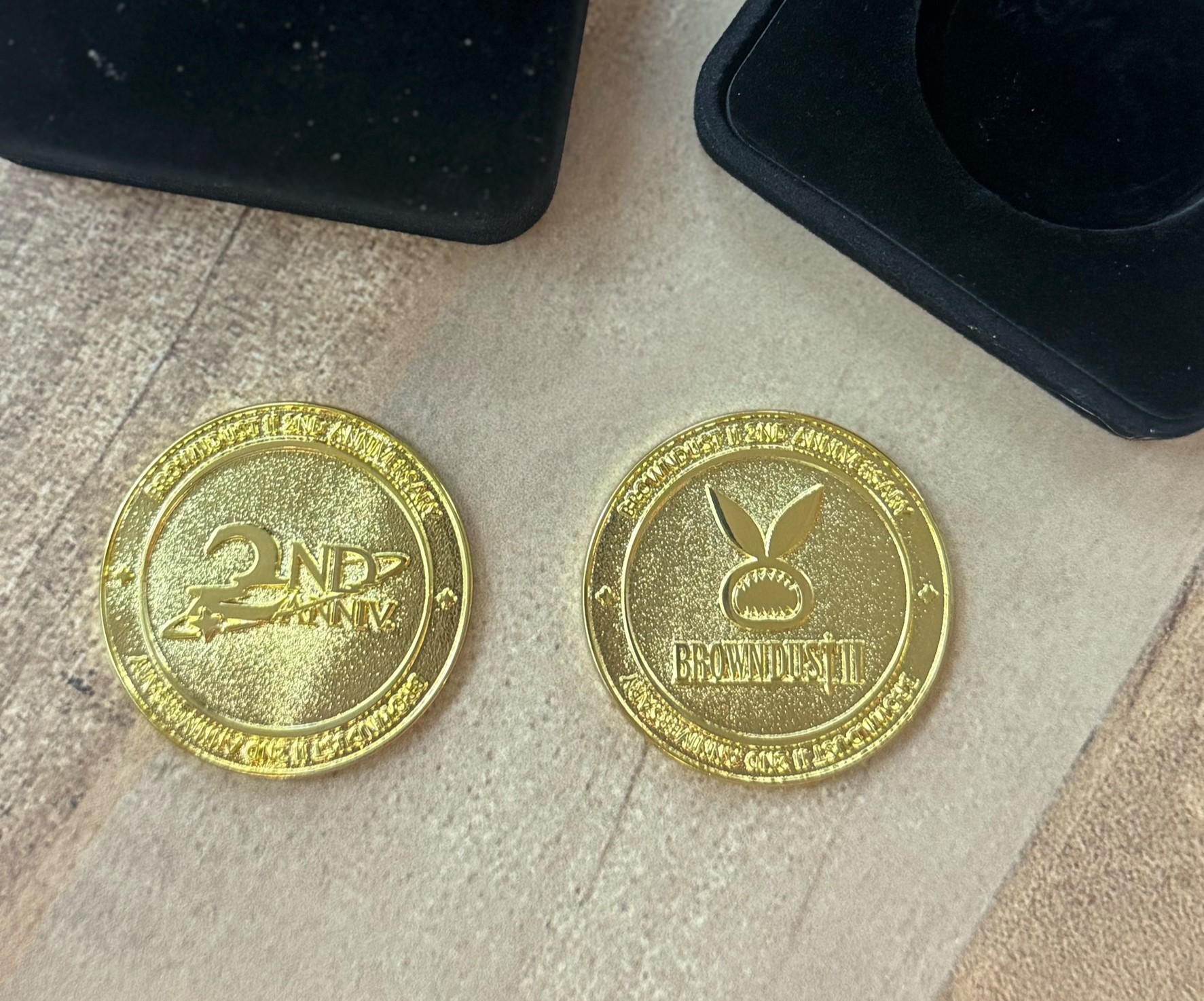 【情報】FF45 送二周年硬幣+現場周邊訂購單內容 @棕色塵埃 2 哈啦板 - 巴哈姆特